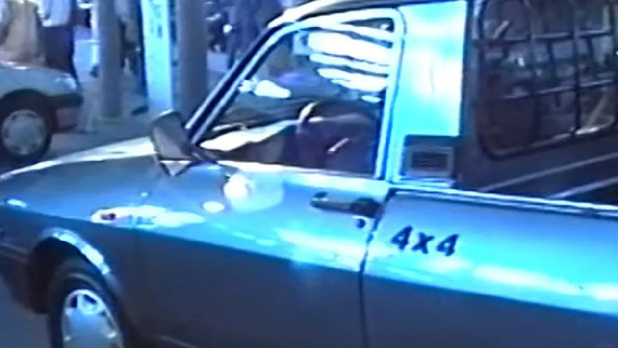 Dacia şi Aro la primul SALON AUTO după era Ceauşescu (VIDEO) - B1TV.ro