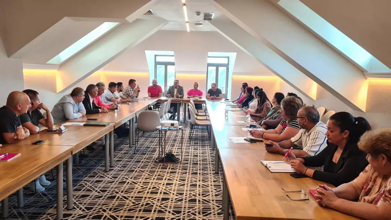 Cursuri de limba romani, istoria și tradițiile romilor, pentru 35 de ...