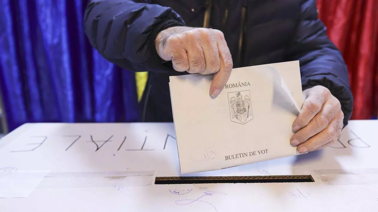 Alegeri prezidențiale. Se stabilesc șefii secțiilor de votare